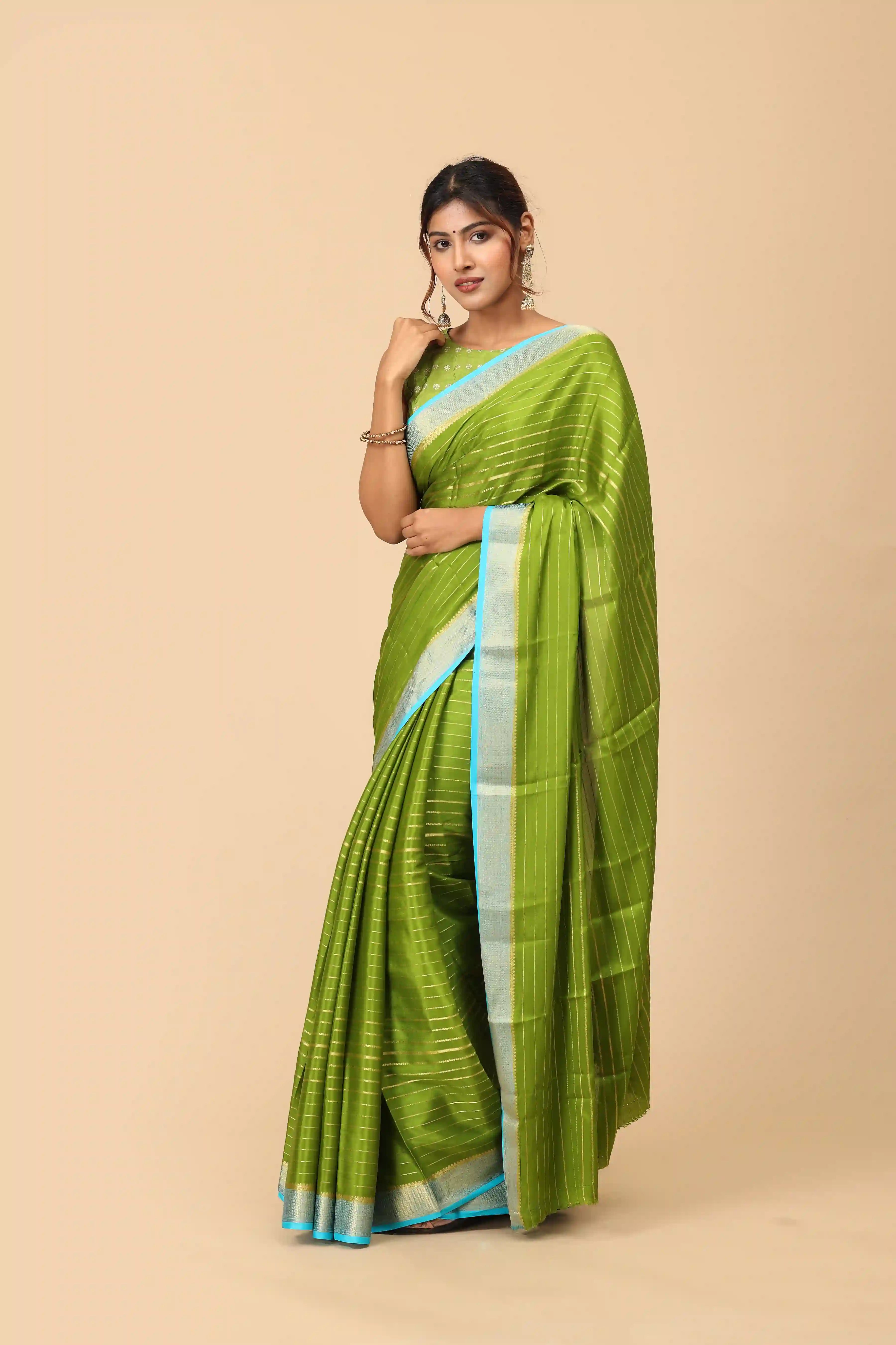 Sarees – Looms Of Tasmai